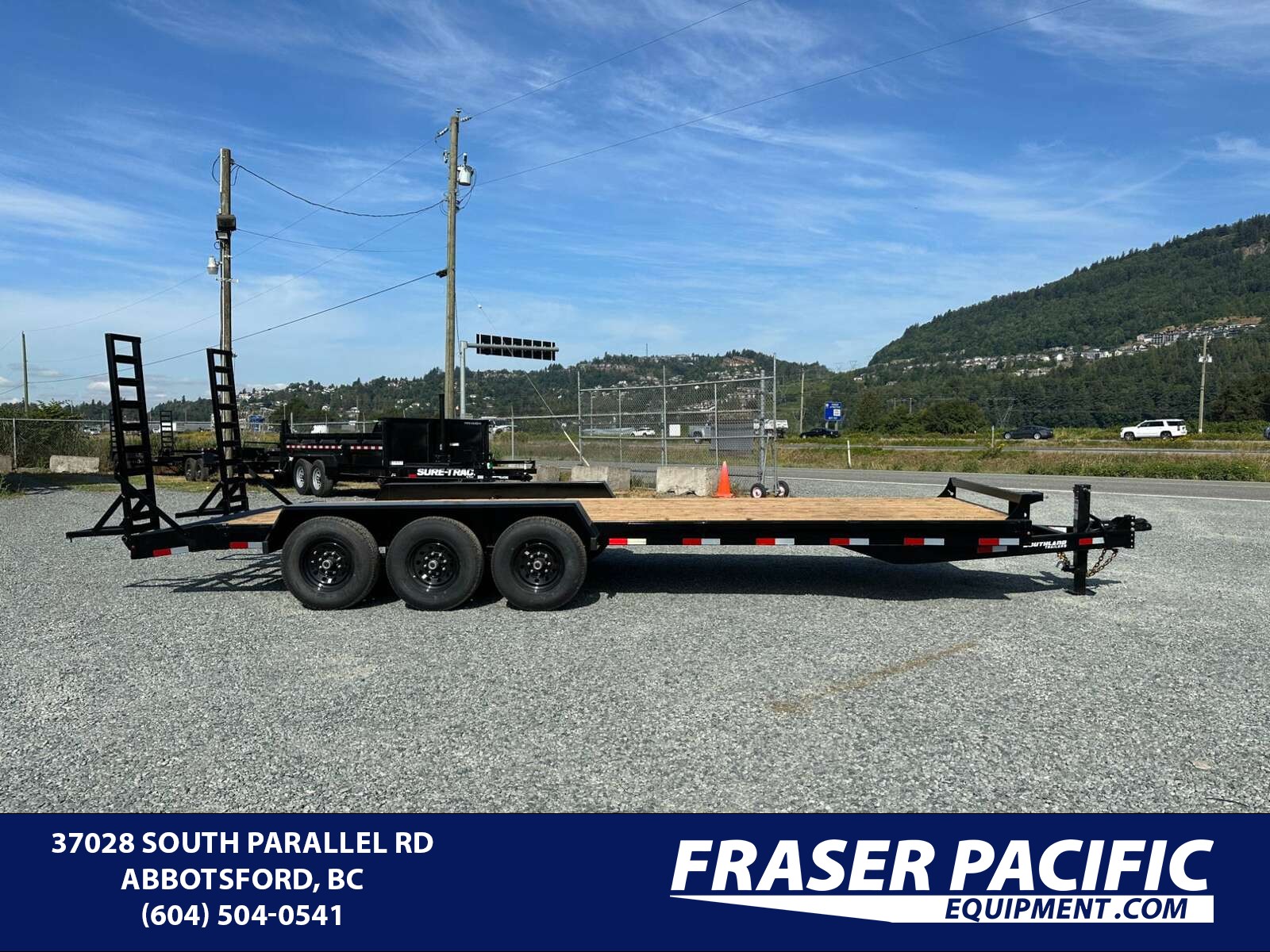 2026 Southland Tri Axle Flatdeck 22 + 2' BEAVERTAIL 21,000LB GVW ...