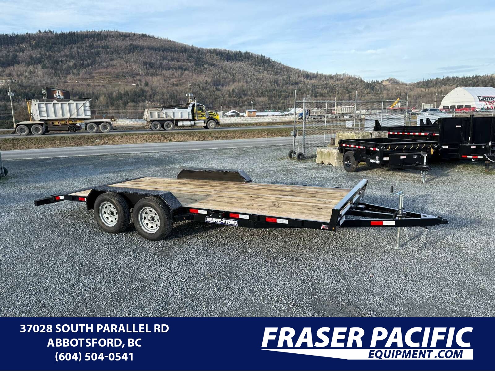 2025 Suretrac 7x18 Car Hauler Flat Deck Trailer W/ Dovetail & Slide In ...